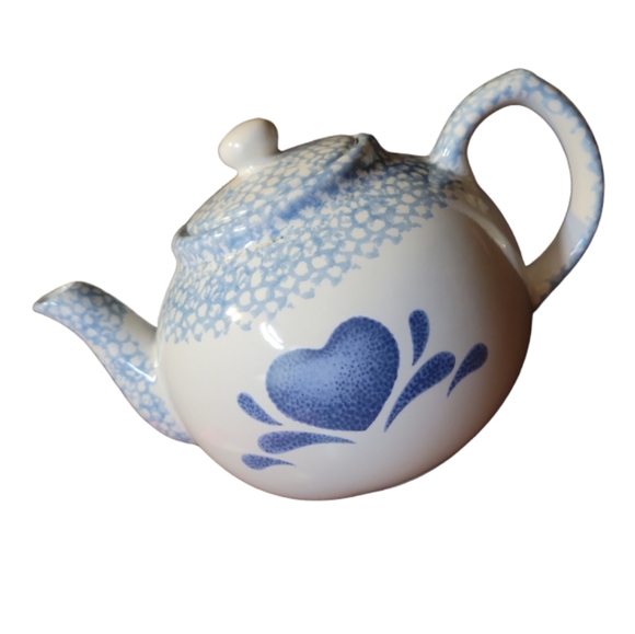 Corelle | Kitchen | Vintage Corelle Blue Hearts Stoneware Tea Pot ...